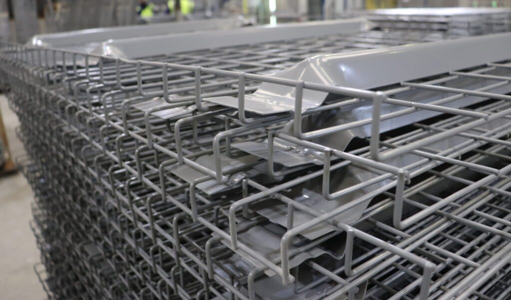 Best Finishes for Your Racking Mesh