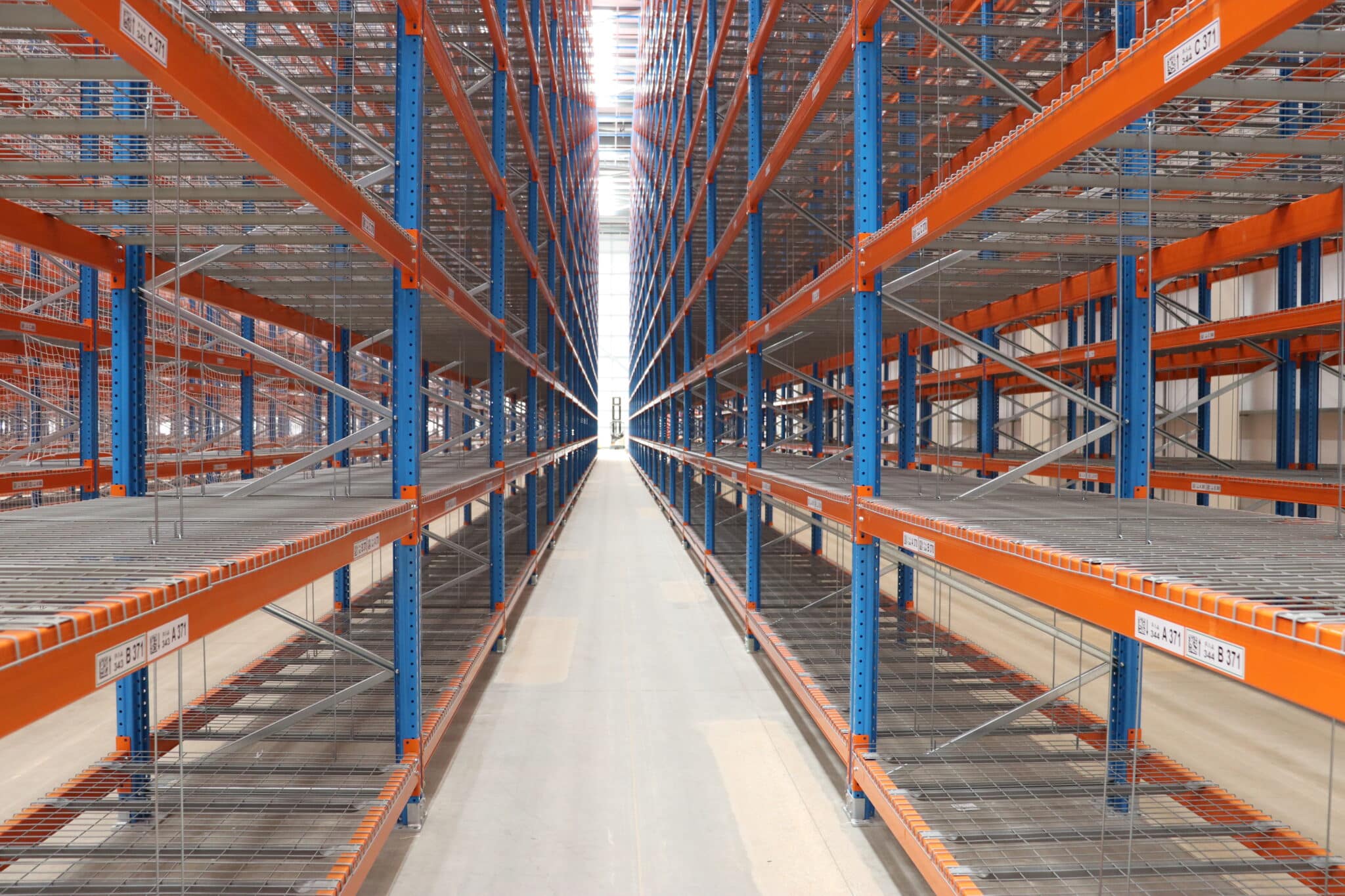 Adjustable Pallet Racking | QTS